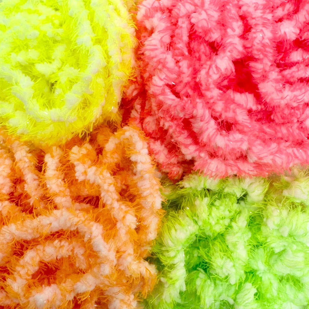 UPAVON - ATOMIC EGG CHENILLE - 6MM — Fly Life Company